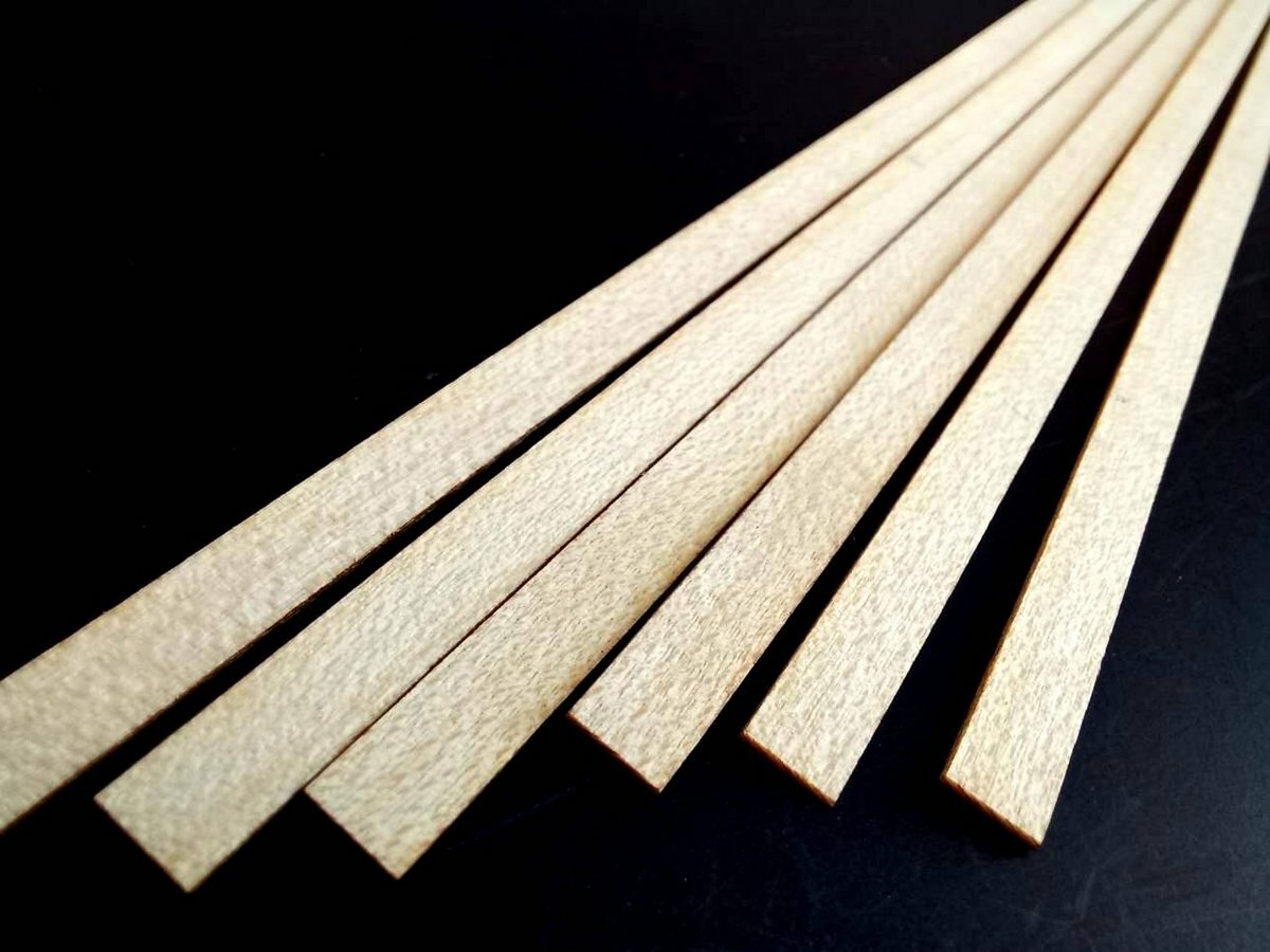 Рейки (полоски шпона) для моделизма, клён, 0,6 мм х 1,5 мм х 500 мм, 50 штук