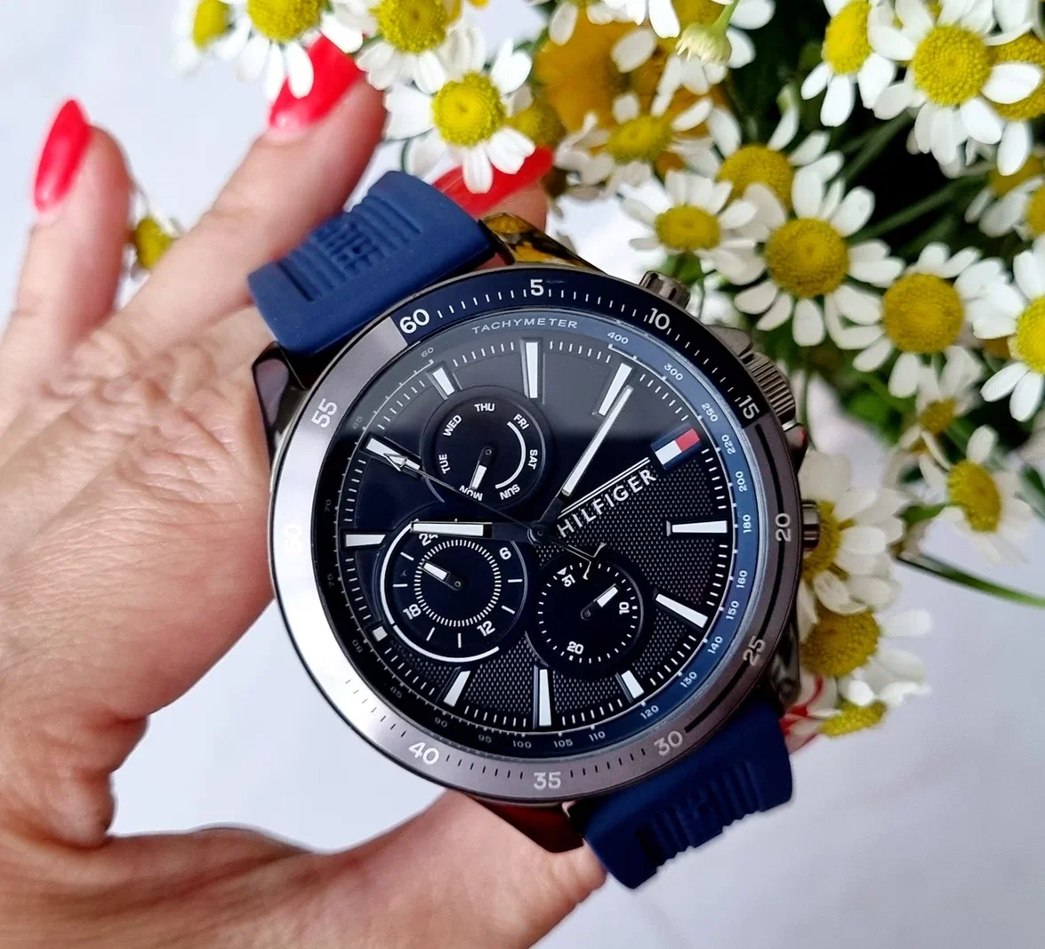 Наручные часы