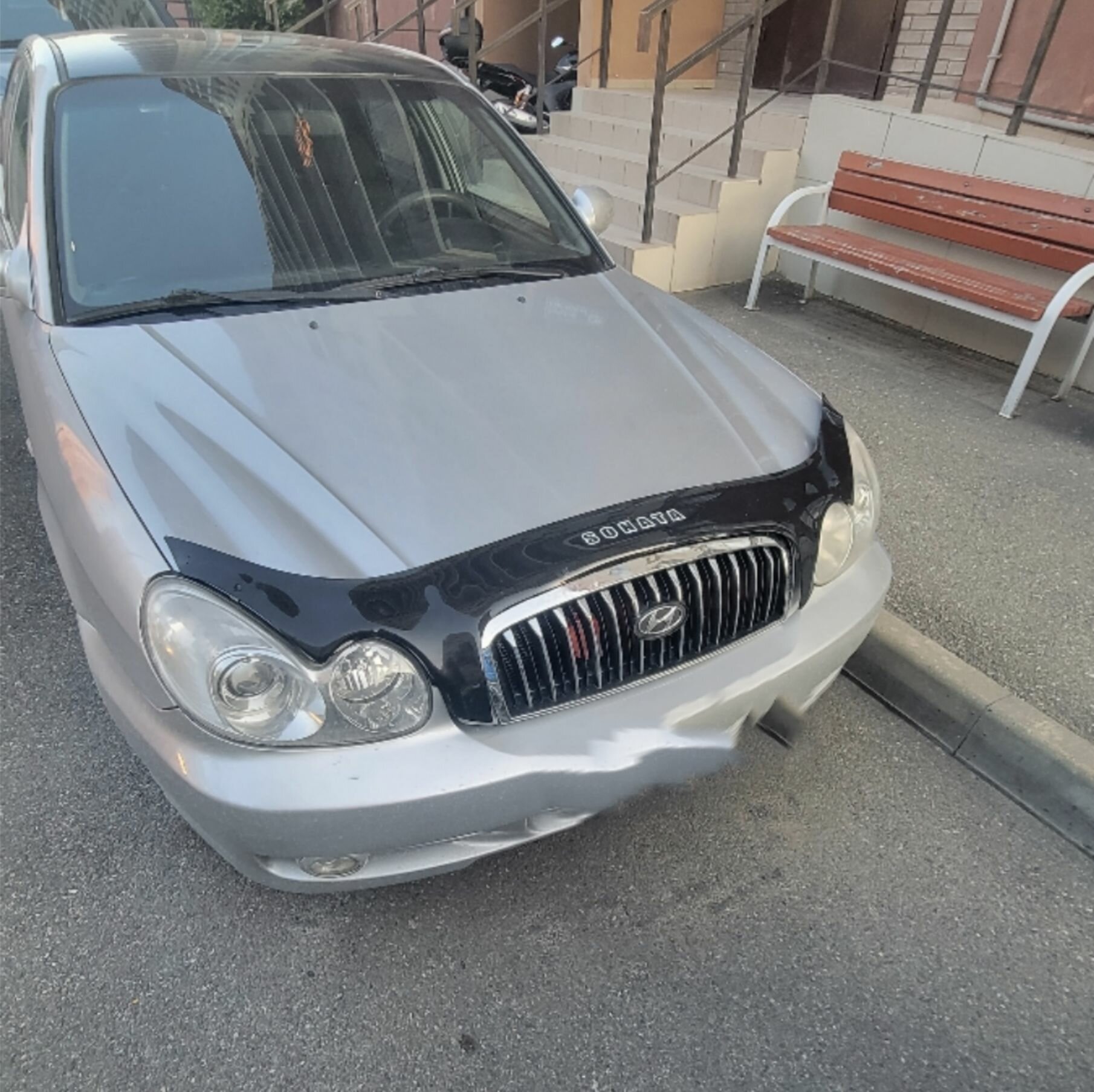 Дефлектор капота HYUNDAI SONATA 5 EF (2001-2004; 2004-2010 - сборка тагаз) /мухобойка на капот Хендай Соната 5