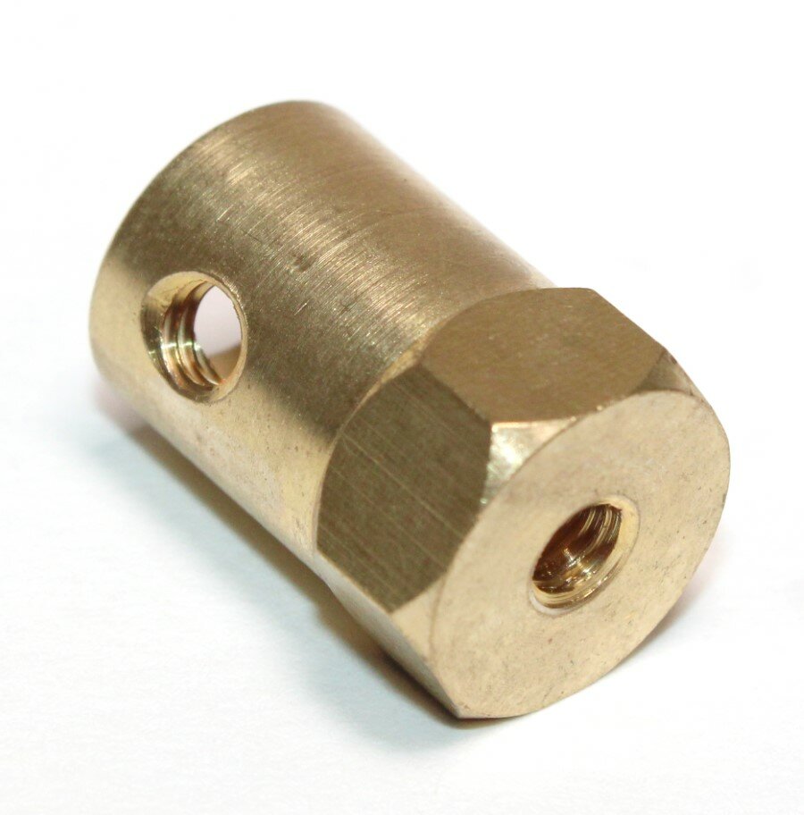 Редуктором, Крепеж для мотора