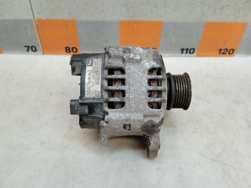 Б/У Генератор Skoda Octavia 2003 A4, 1U2 357315 VAG арт. 030903023H