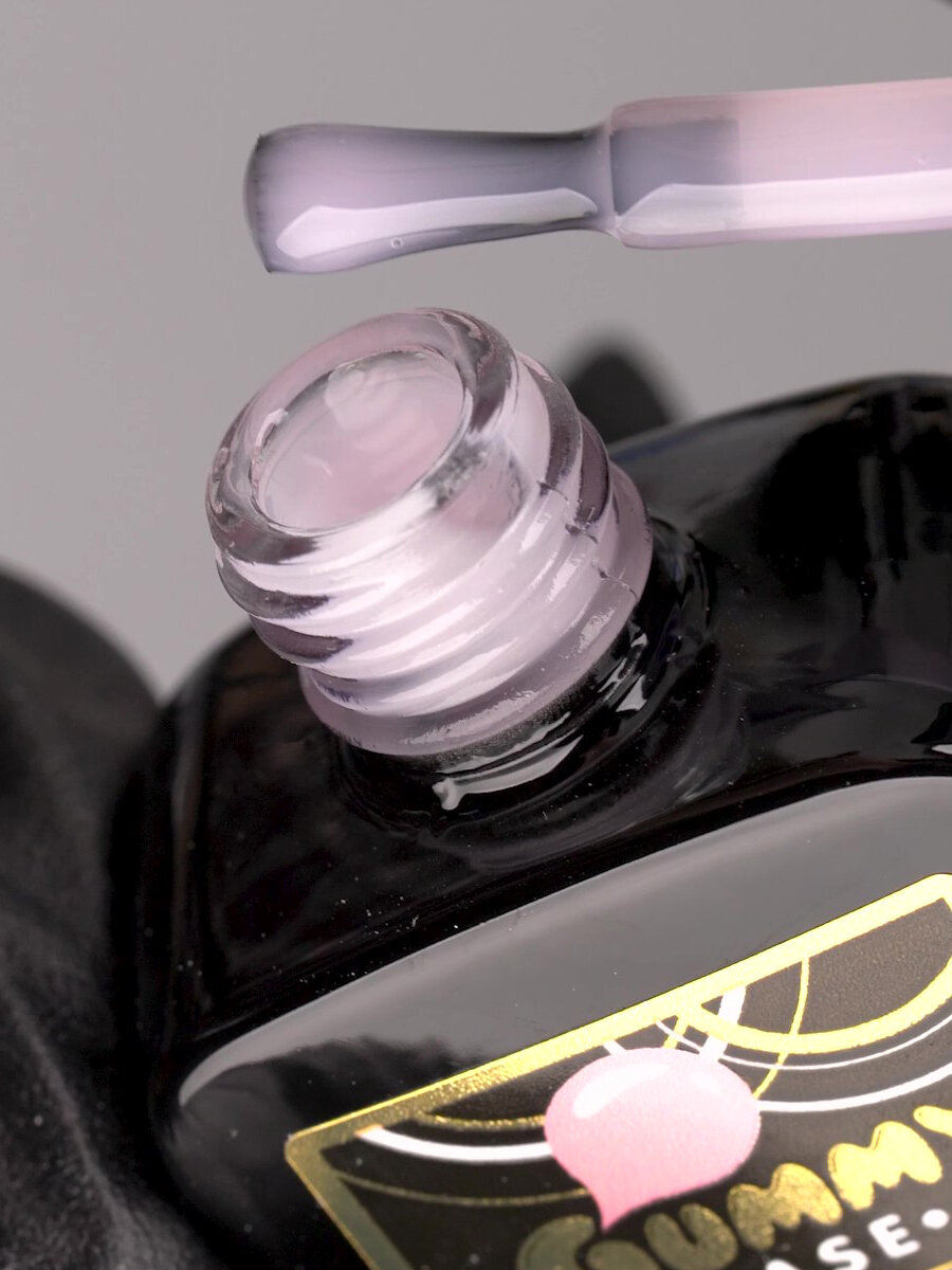 Nail Club professional Камуфлирующее базовое покрытие для ногтей GUMMY BASE Pink Milk, 13 мл.