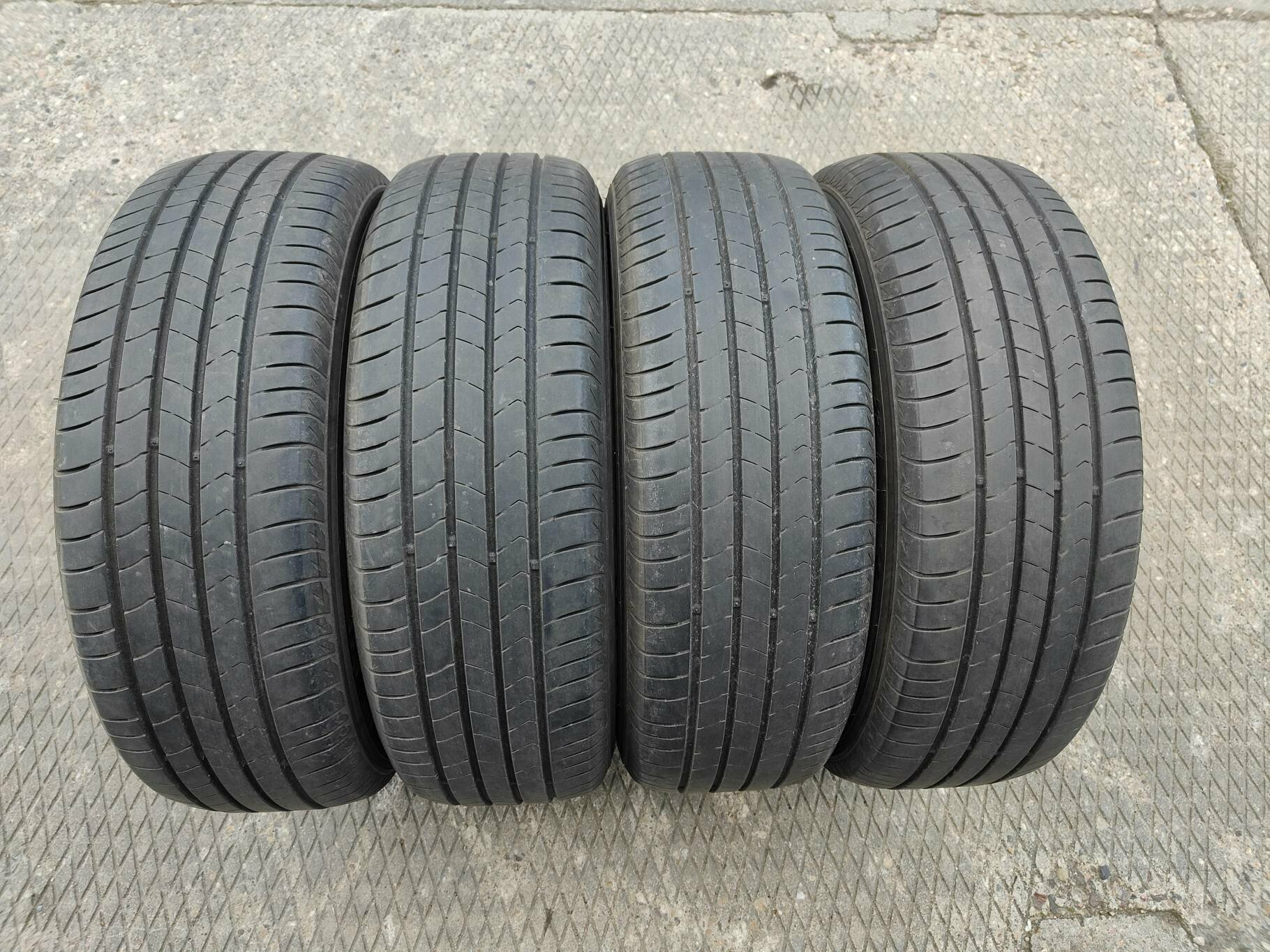 Шины Kumho Ecsta HS51 205/65 R16 95H БУ Летние Износ 35% арт.52988