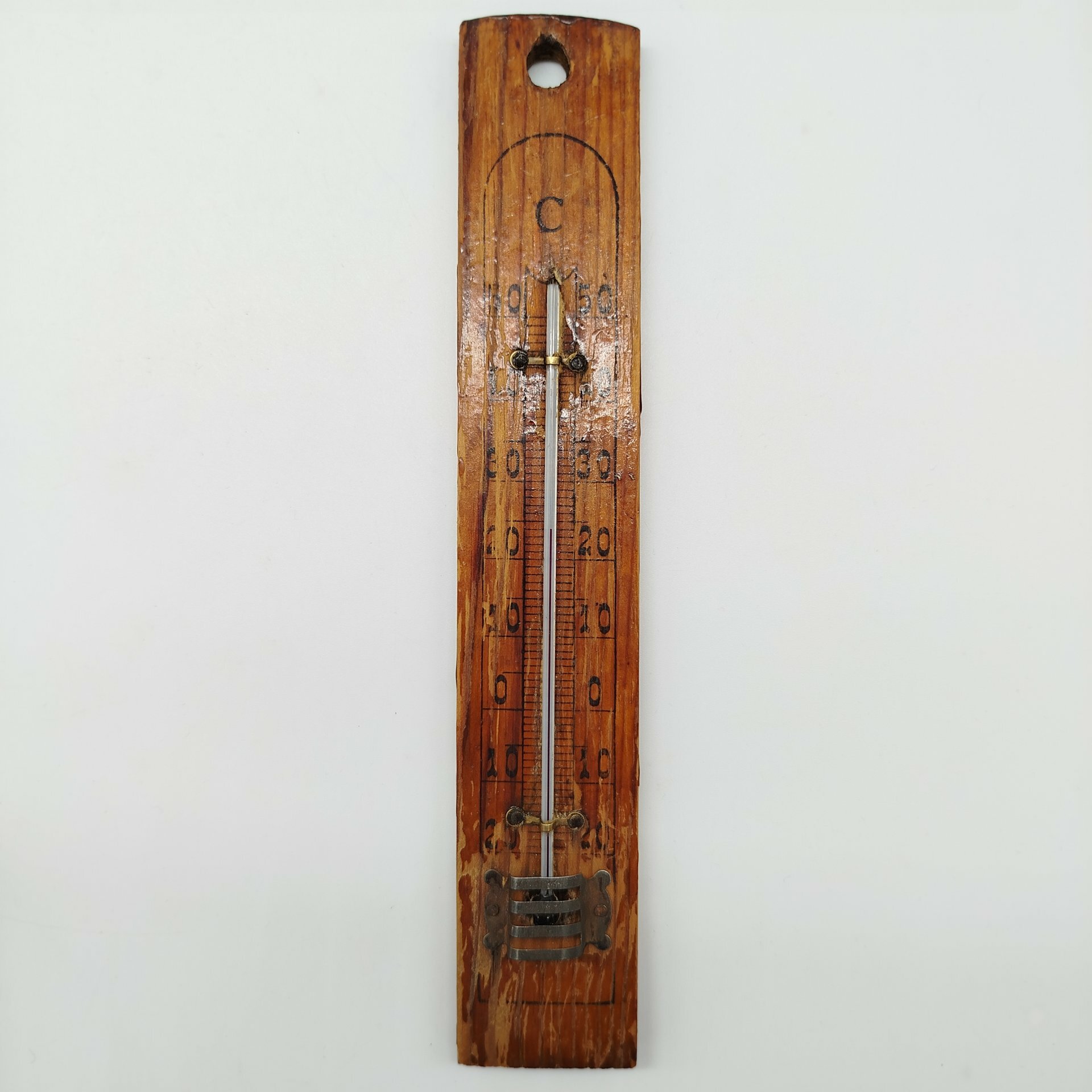 Термометр (настенный) спиртовой, дерево, металл, стекло, СССР, 1920-1960 гг.