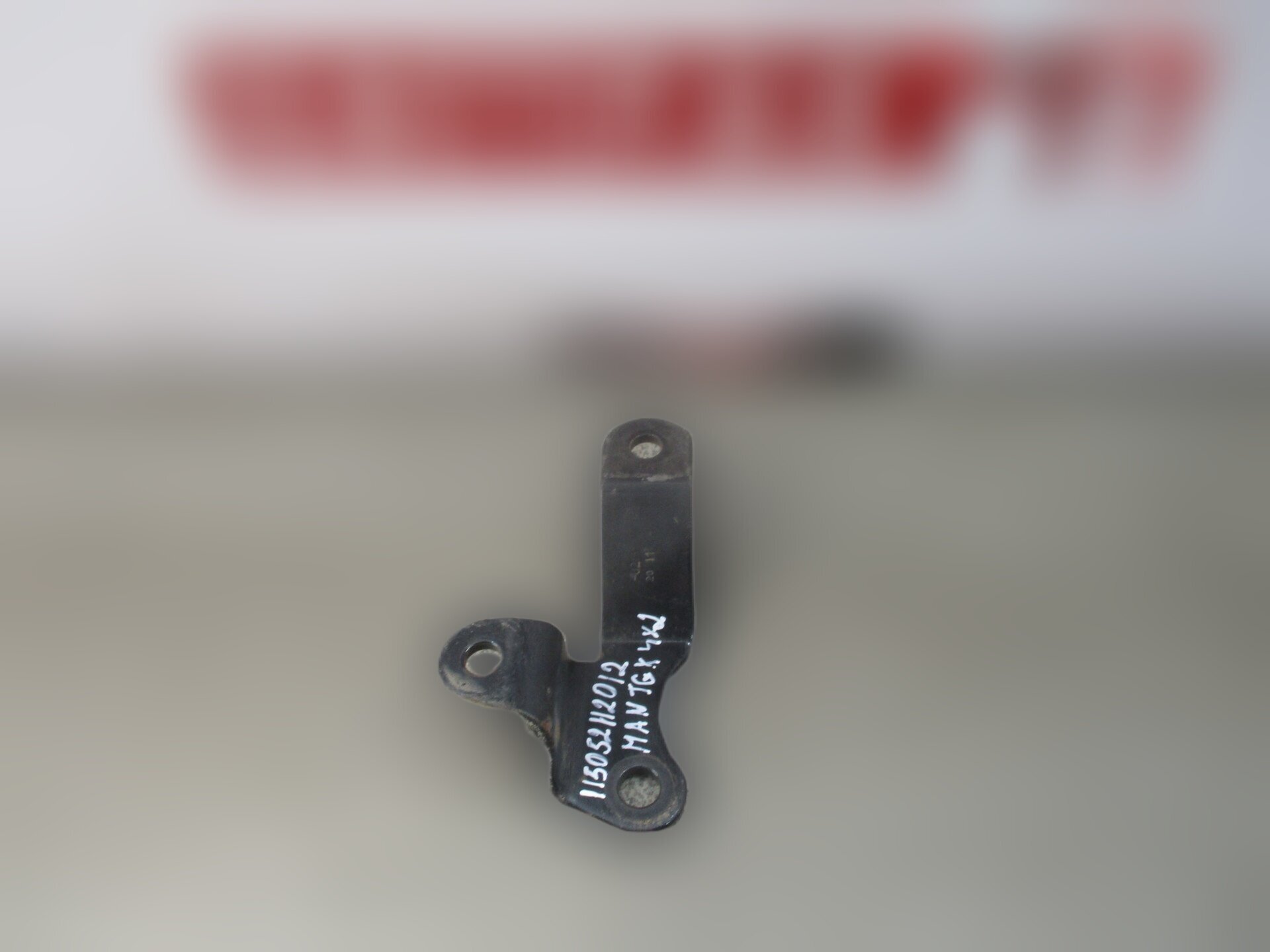 Кронштейн стойки стабилизатора передний правый MAN TGX, TGA, TGS