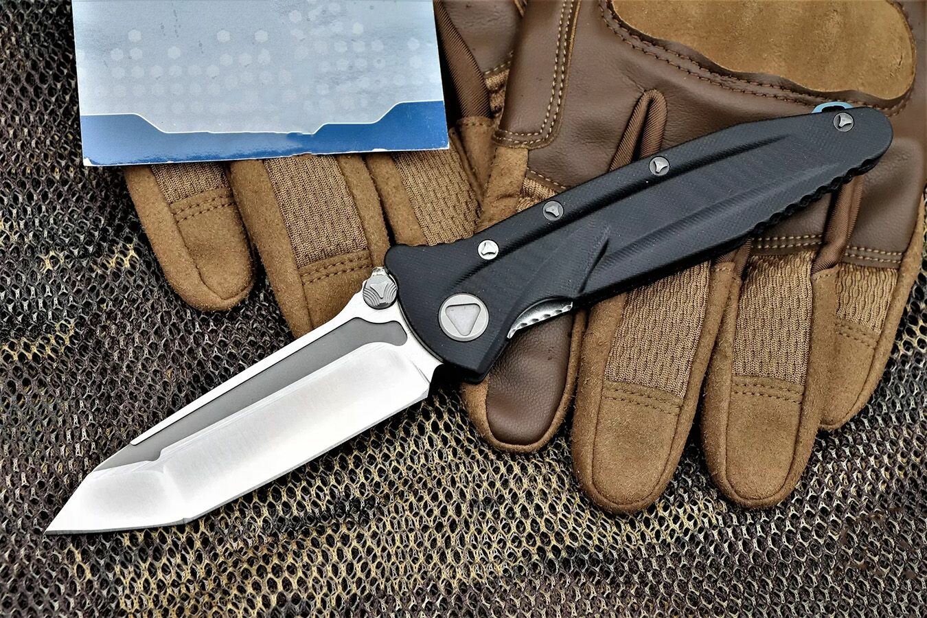 Складной нож Microtech Socom Delta Tanto