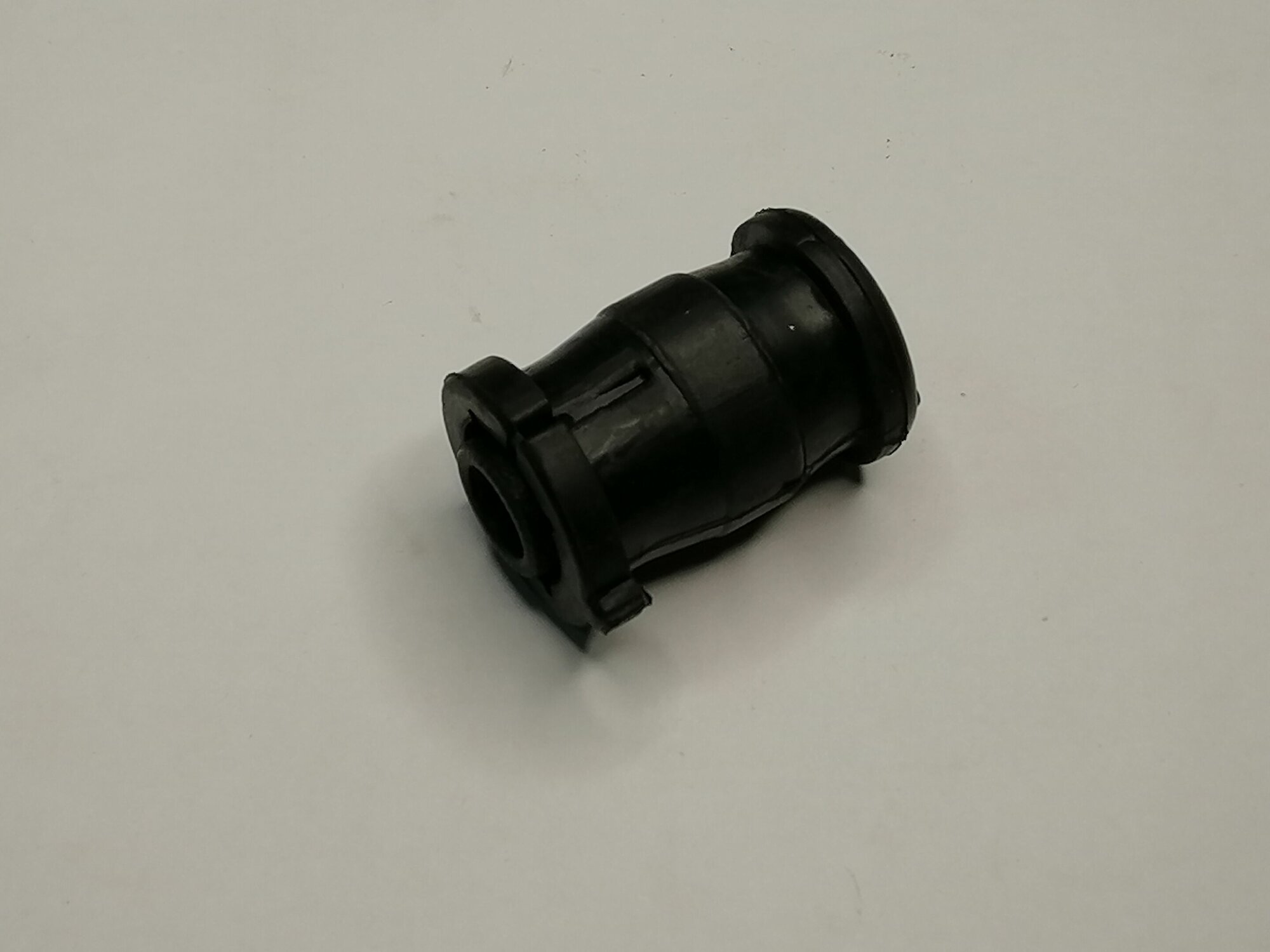 Сайлентблок рычага переднего малый Chery Tiggo 7 [1.5 16V 6AMT внедорожник Turbo]