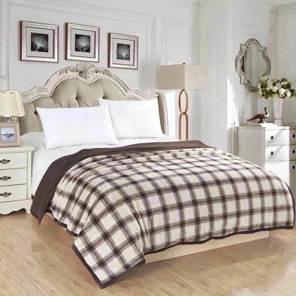 Флисовый мягкий плед покрывало на кровать 200х220 см