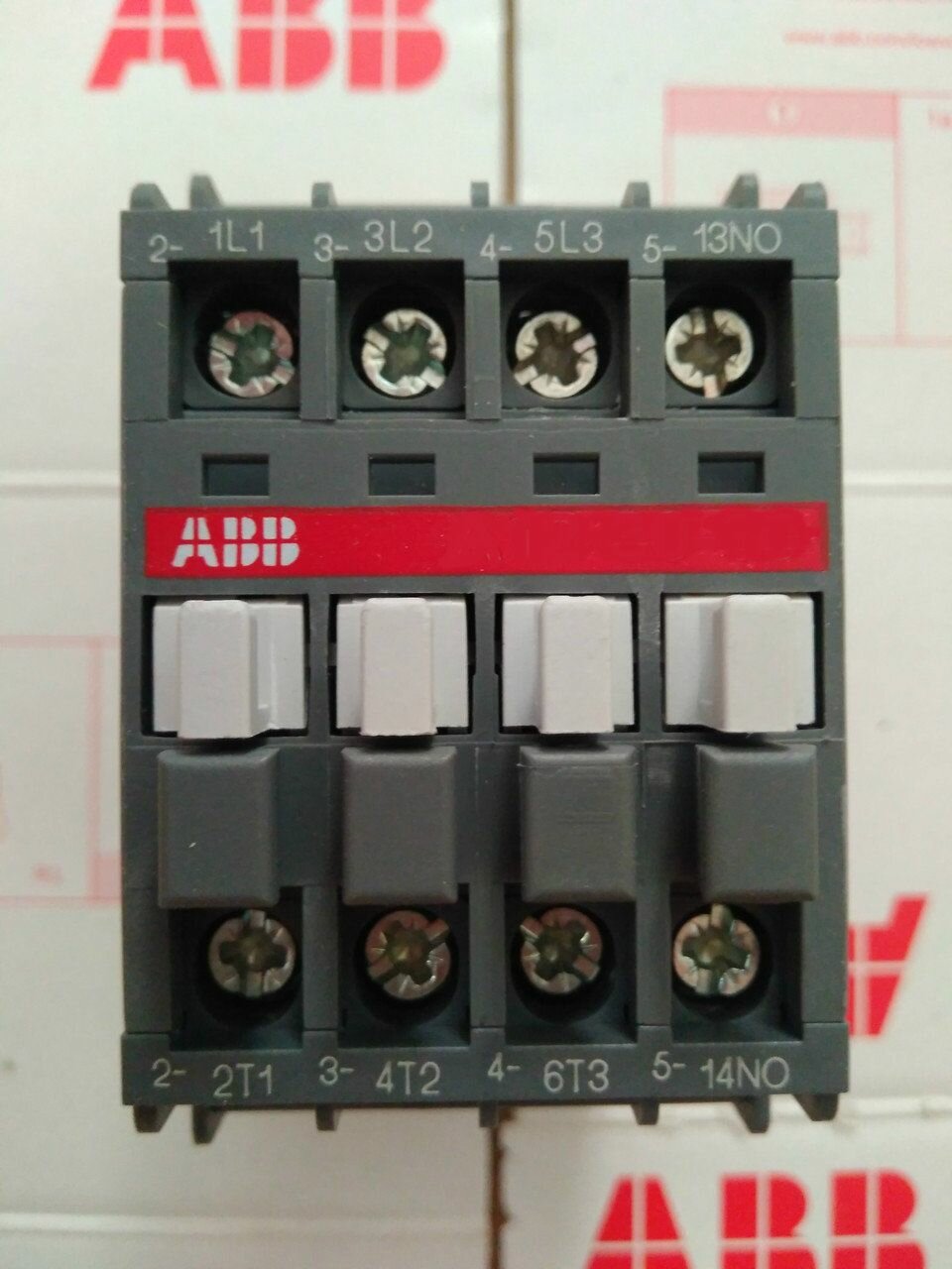 Пускатель (контактор) A16-30-01 (16А АС3) катушка 220В АВВ