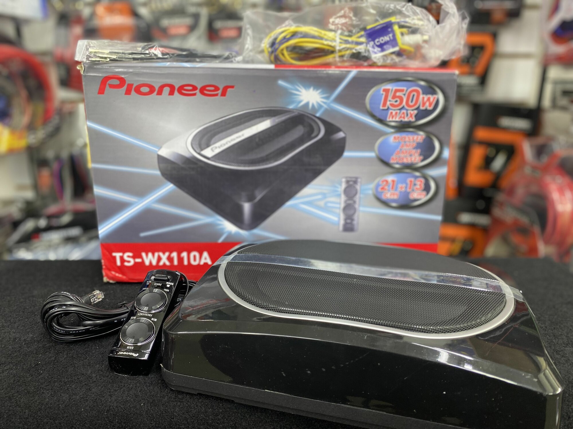 Сабвуфер под сидение Pioneer TS-WX110A