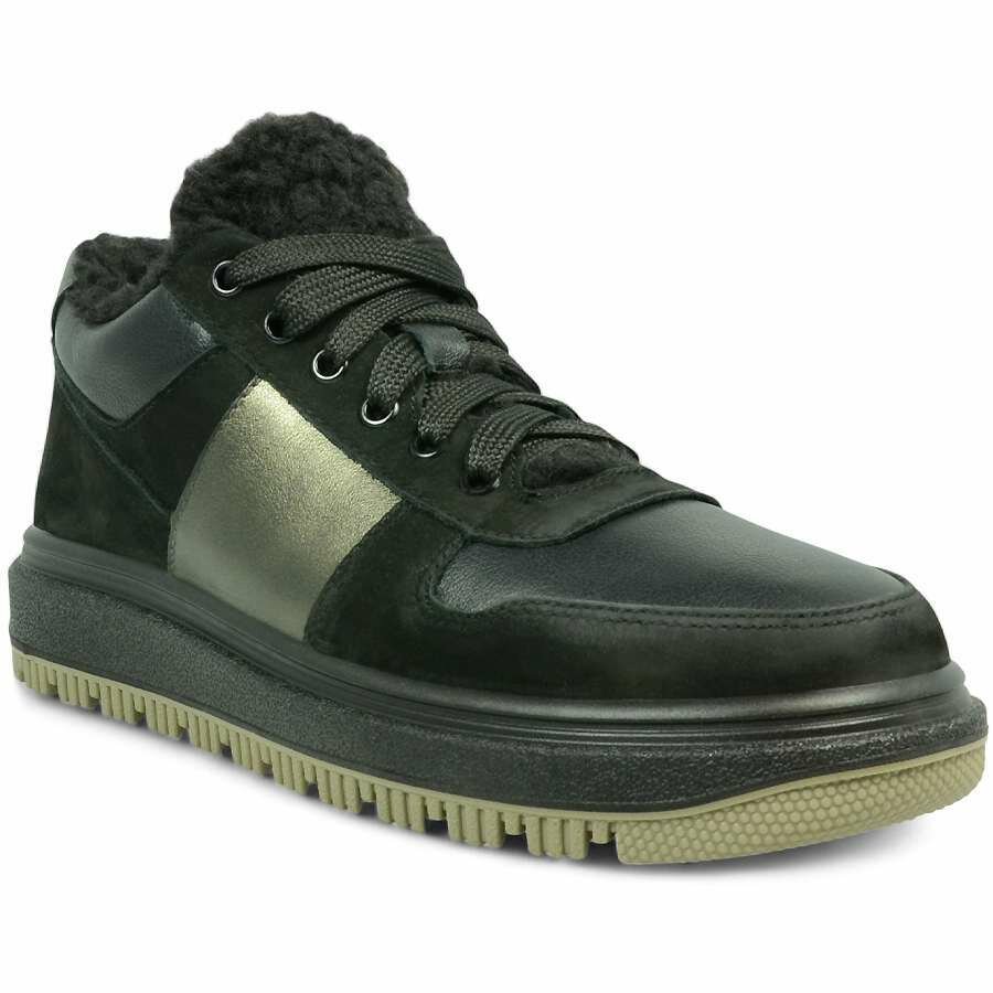 Кроссовки повседневные