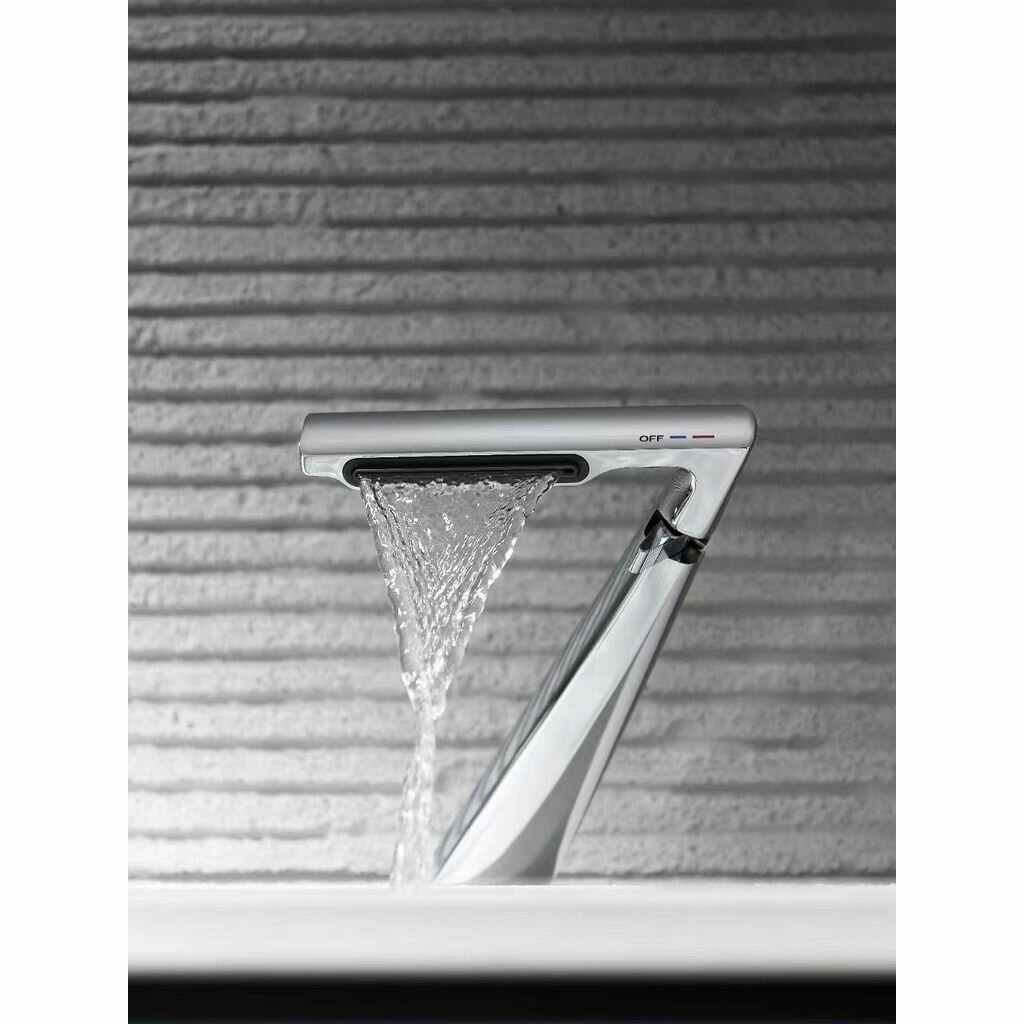 Элегантный водопадный смеситель для ванной раковины с горячей и холодной водой из меди