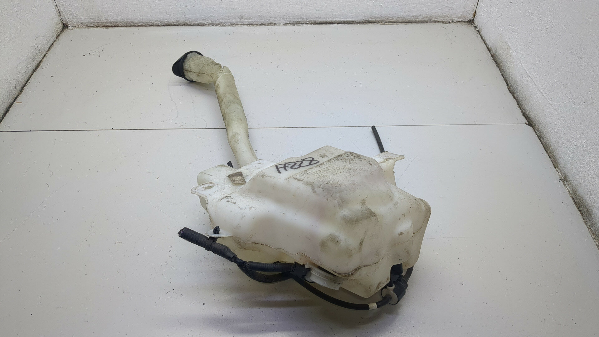 Бачок омывателя Ford Explorer Б/У