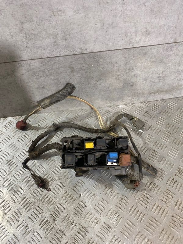 Блок предохранителей Nissan Primera P11 71543087 Б/У с пробегом
