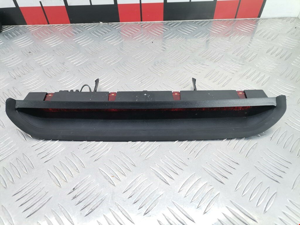 Фонарь дополнительный тормозной (стоп-сигнал) Opel Vectra C 93178144 арт. 1678159