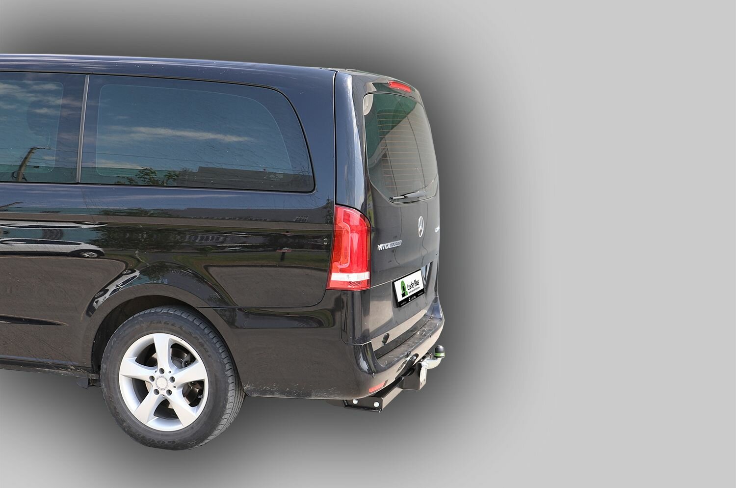 Фаркоп(прицепное) Лидер-Плюс для MERSEDES VITO 2014 -. г. в.(паспорт и сертификат в комплекте)(без электрики)M210-FC