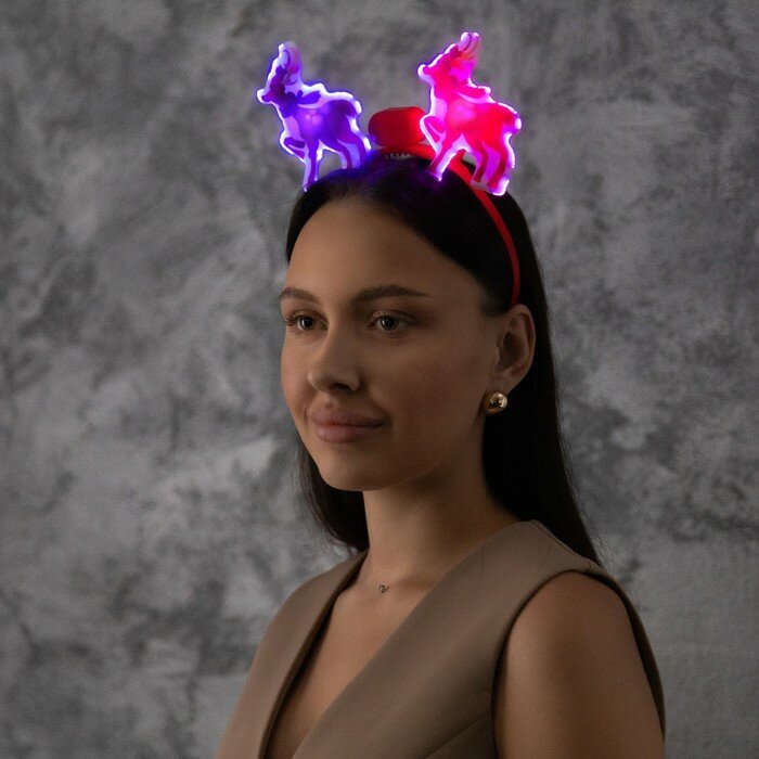 Ободок светодиодный Олени 18×16×3 см, 2 LED, батарейки AG10×3 (в комплекте), мерцание, свечение мульти