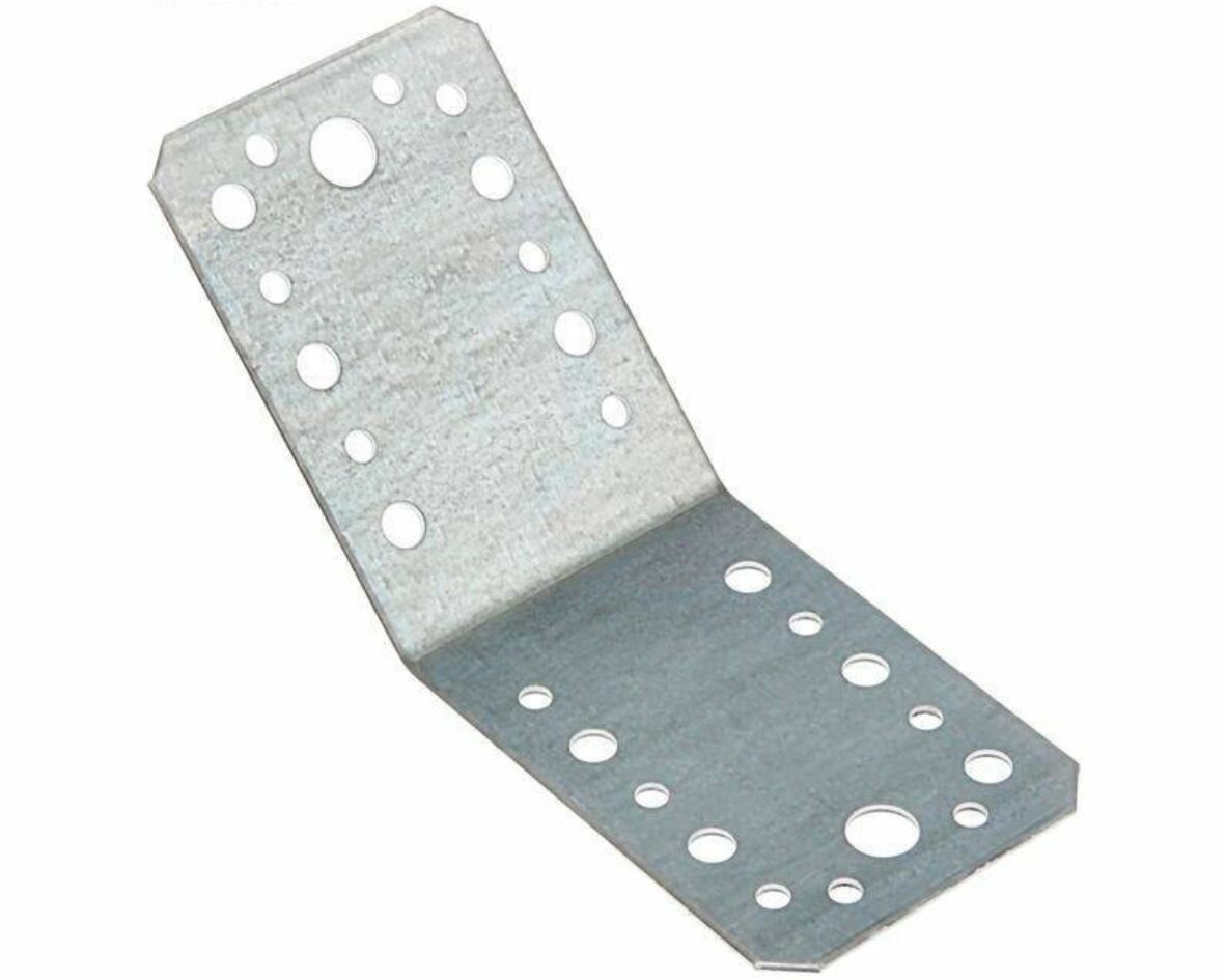 Уголок крепежный под 135 градусов KUS 90х90х65х2 мм