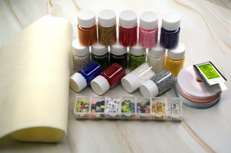 Набор для создания украшений (бисер, бусины, фурнитура, леска, резинка, иглы, коврик), 59-057, 1шт