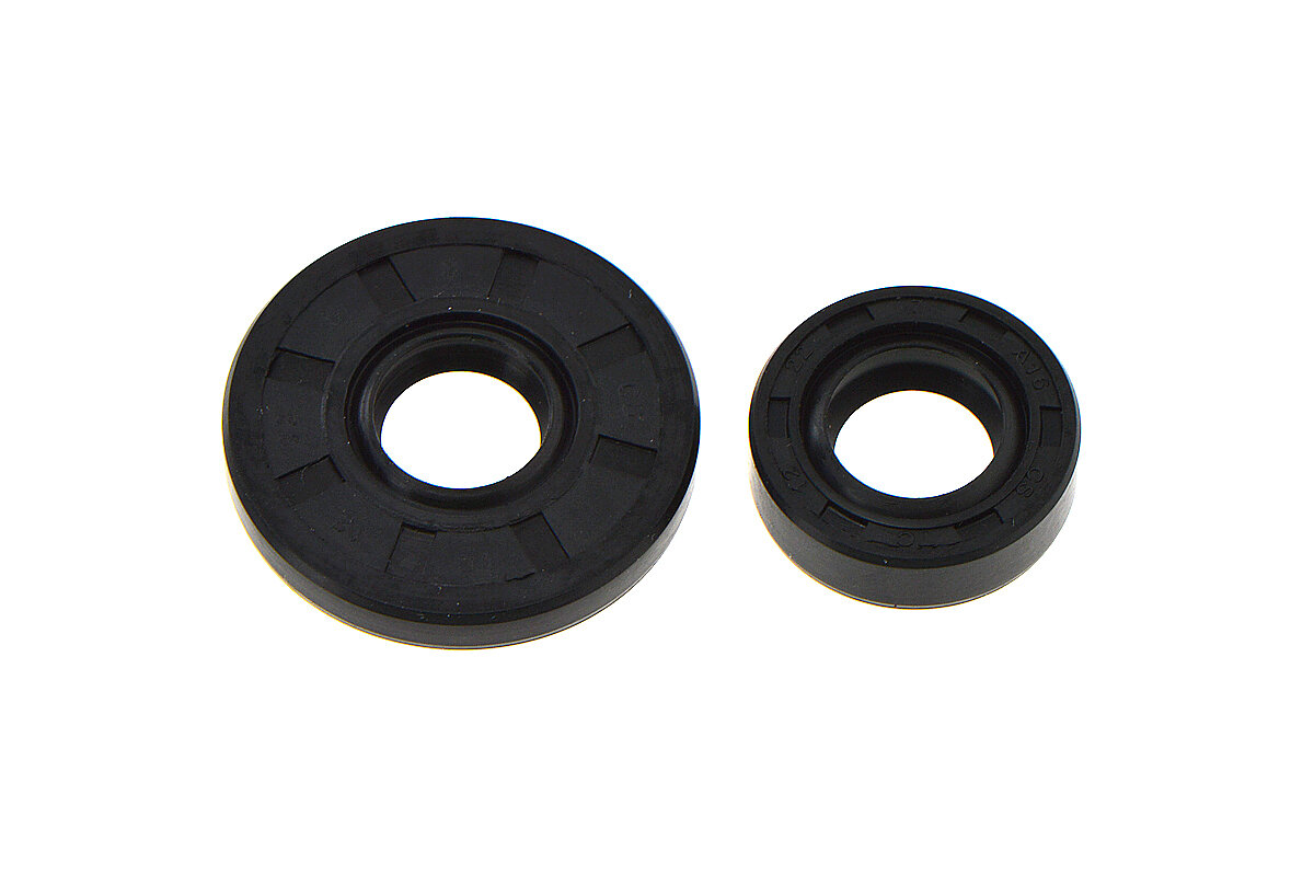 Сальники коленвала (комплект) подходит для бензопилы CHAMPION 137, 142, 237, 241