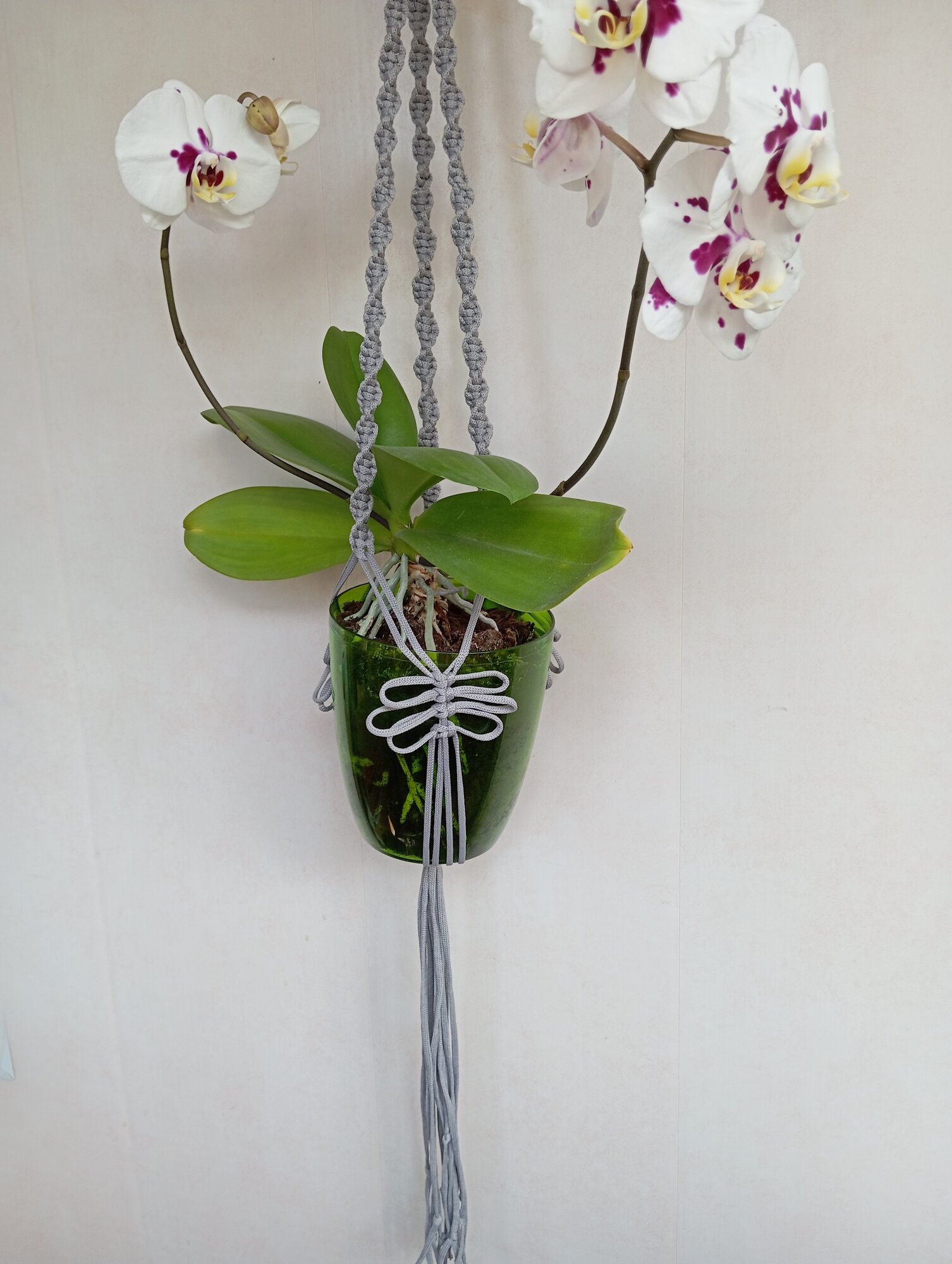 Кашпо для цветов подвесное макраме