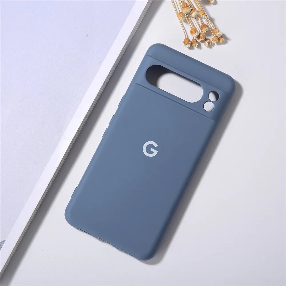 Серый чехол для Google Pixel 8 Pro из жидкого силикона