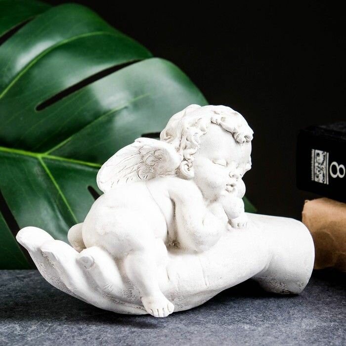 Декоративная фигурка Хорошие сувениры "Ангелочек на ладони спит" состаренная, 16х10х8 см