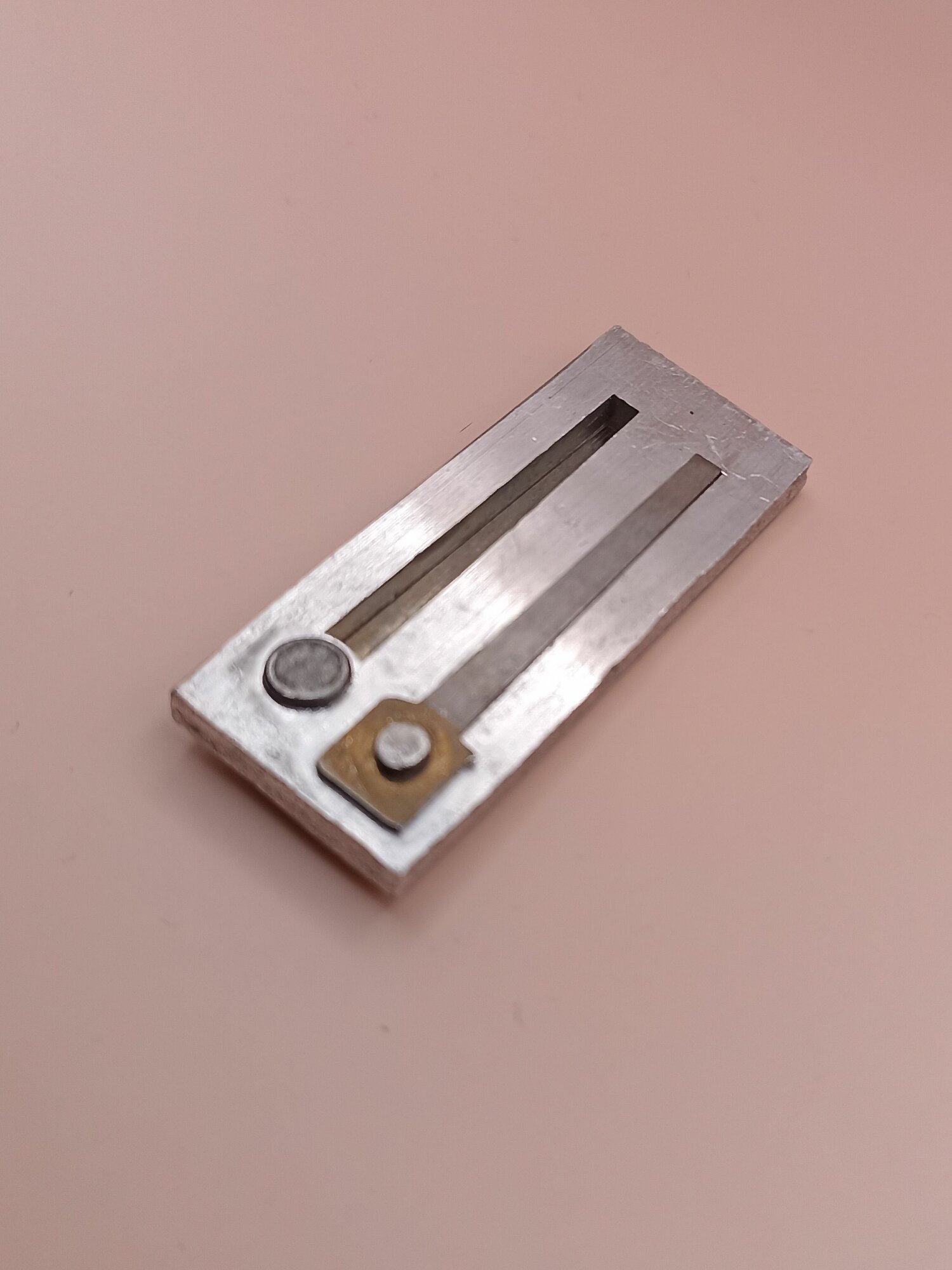 Голосовая планка ми второй октавы