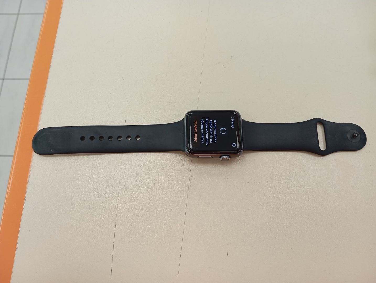 Смарт-часы Apple Watch Series 3 42 мм, б/у, уценка