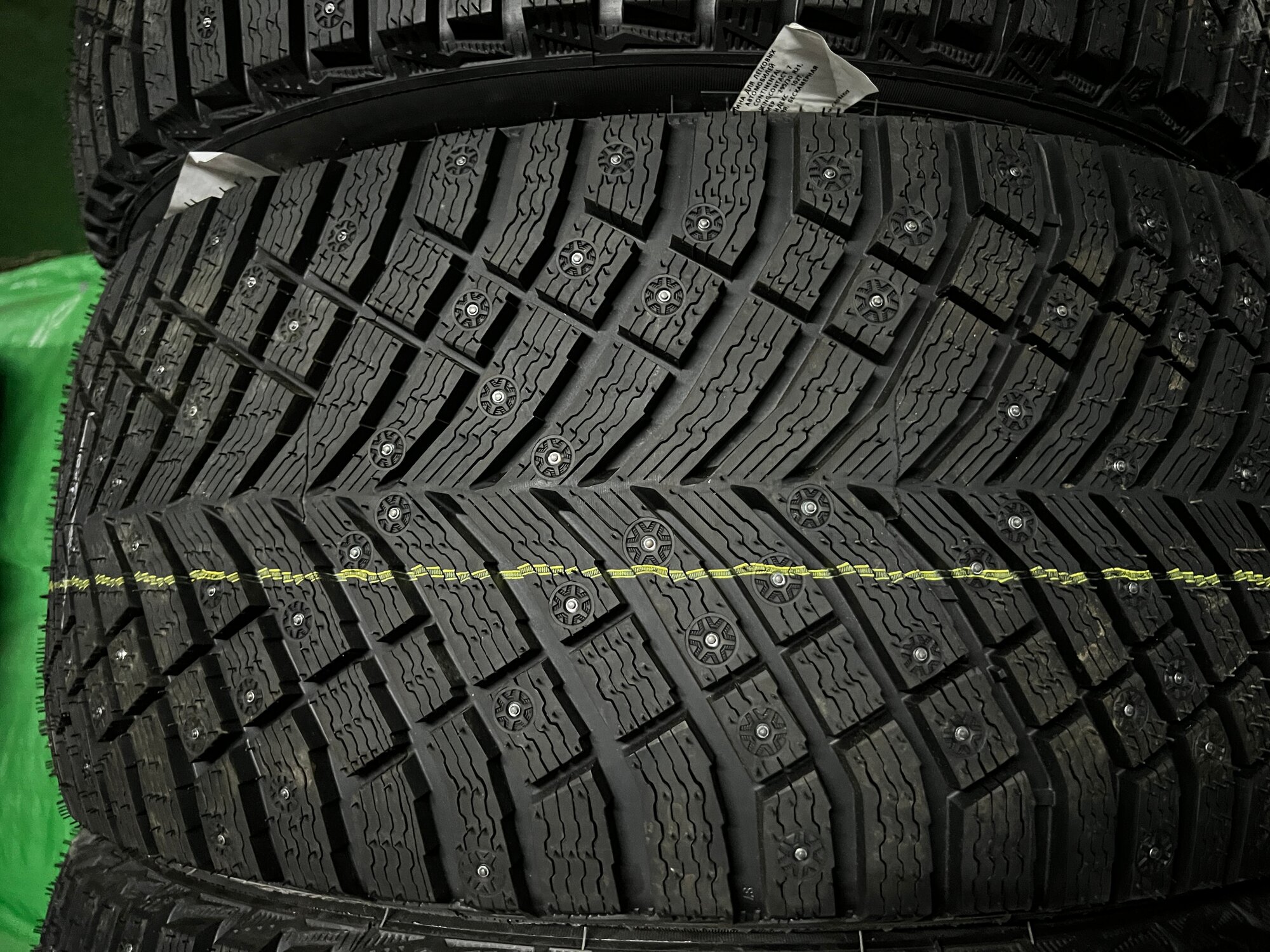 Michelin X-Ice North 4 SUV 285/40 R21 109H