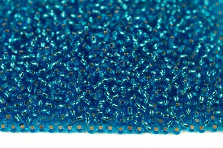 Бисер чешский PRECIOSA круглый 10/0 67030 голубой, серебряная линия внутри, 20 грамм