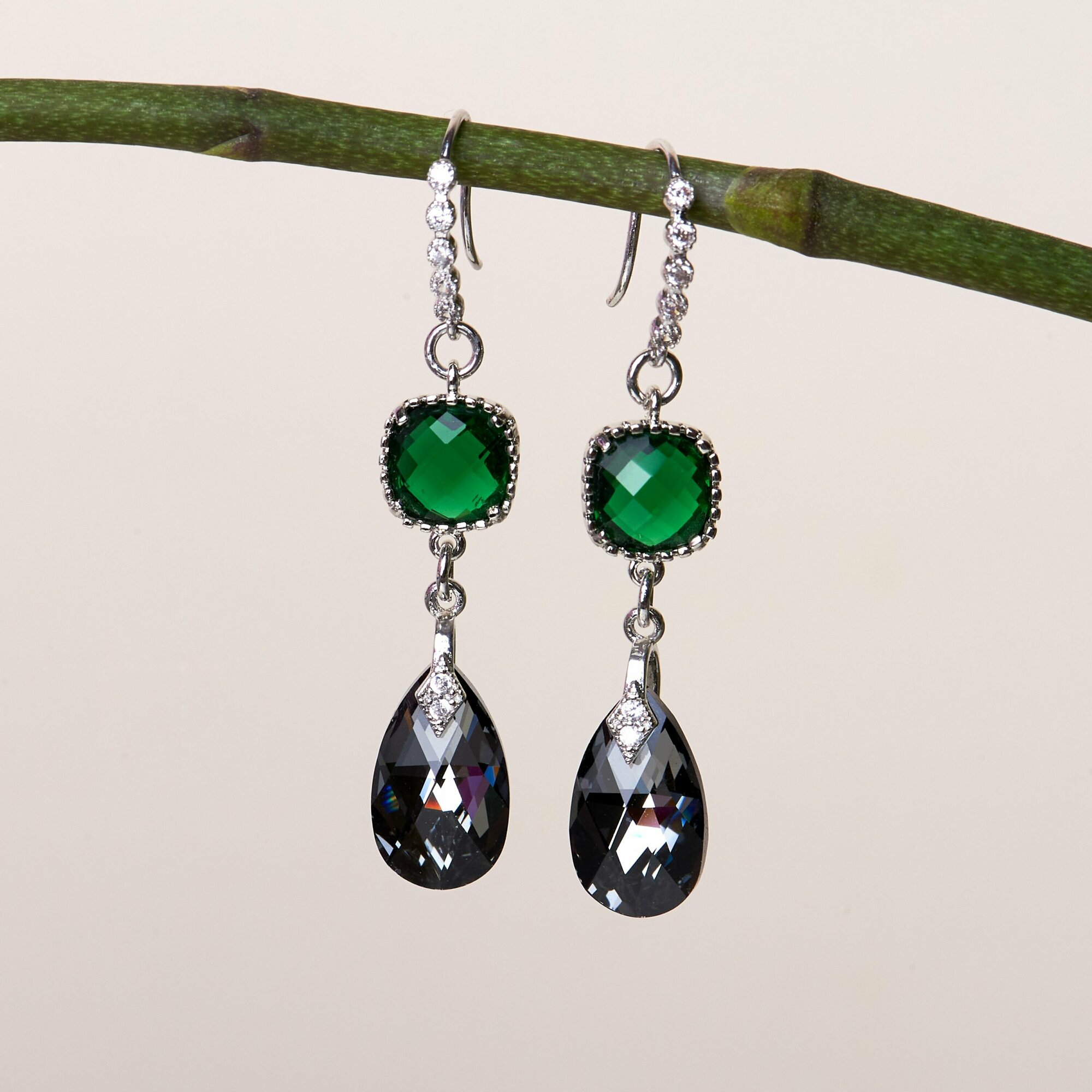 Серьги, стекло, кристалл, кристаллы Swarovski