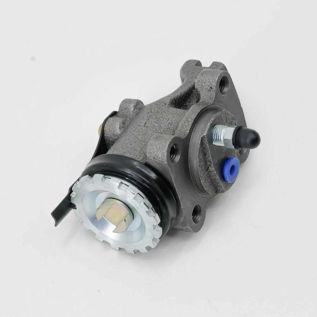 Рабочий тормозной цилиндр передний MAZDA TITAN 38*50, диаметр 41, с прокачкой правый G-BRAKE