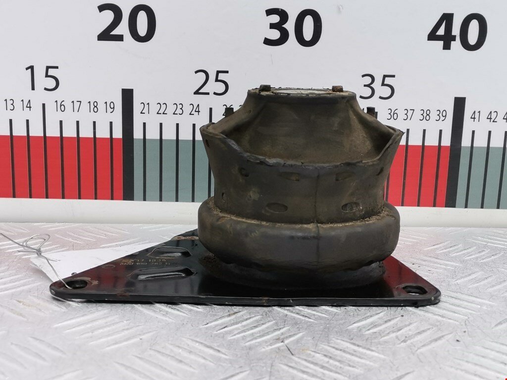 Подушка (опора) крепления двигателя Volkswagen Lupo 6N0199262L арт. 2015571