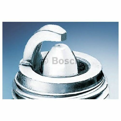 Свеча зажигания Bosch 0 242 240 521