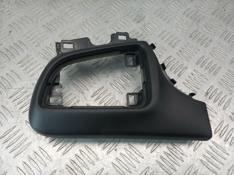 Б/У Накладка торпедо Suzuki Sx4 / Сузуки Sx4 1.6 M16A 117Л.С хэтчбек 2014 лев.