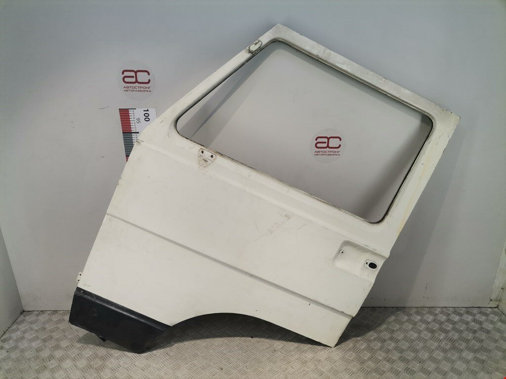Дверь передняя левая Volkswagen LT 1 281831051B арт. 2187500