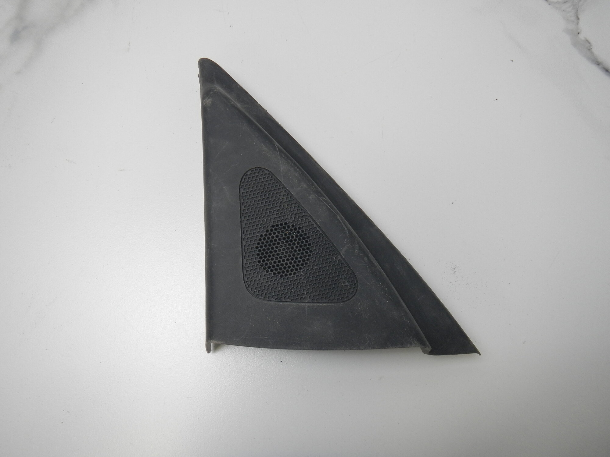 Б/У Накладка двери, Hyundai (Хендэ)-I30 (07-12) HYUNDAI i30 (07-12) передней левой Царапины. 623809 Hyundai-KIA арт. 8765...