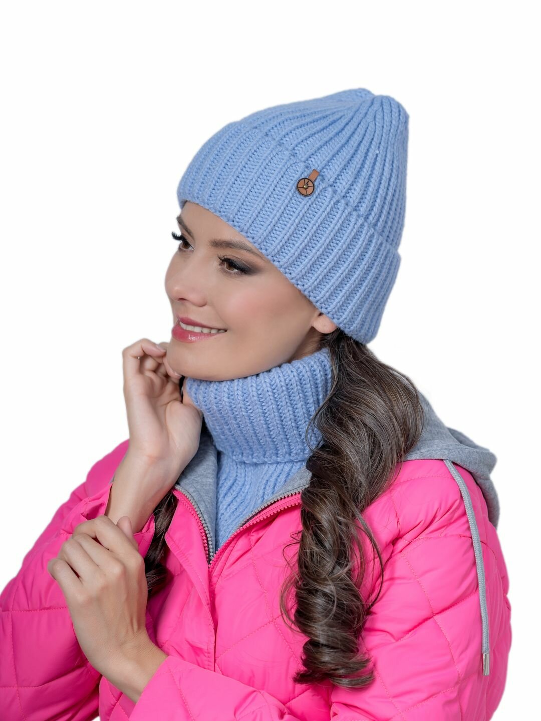 Шапка-бини для женщин