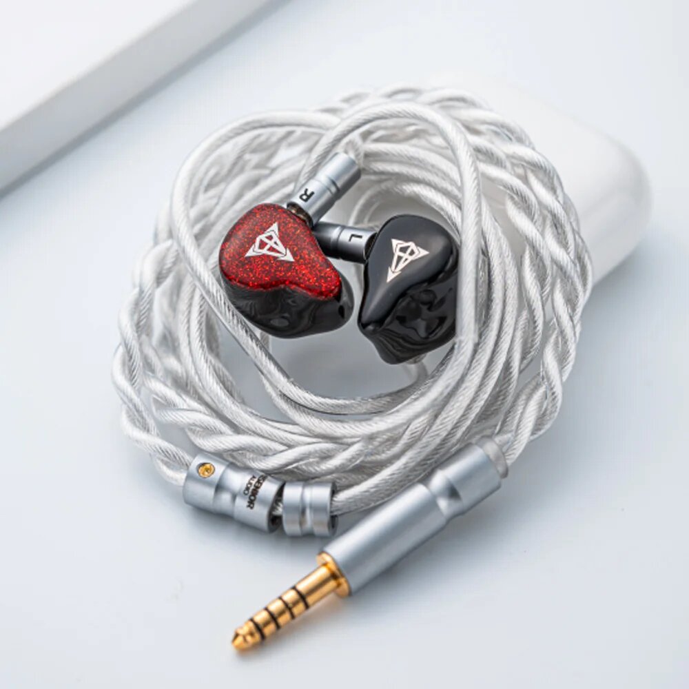 Hisense Mega5EST Bass+ наушники проводные, Mega5Est Bass-4.4mm