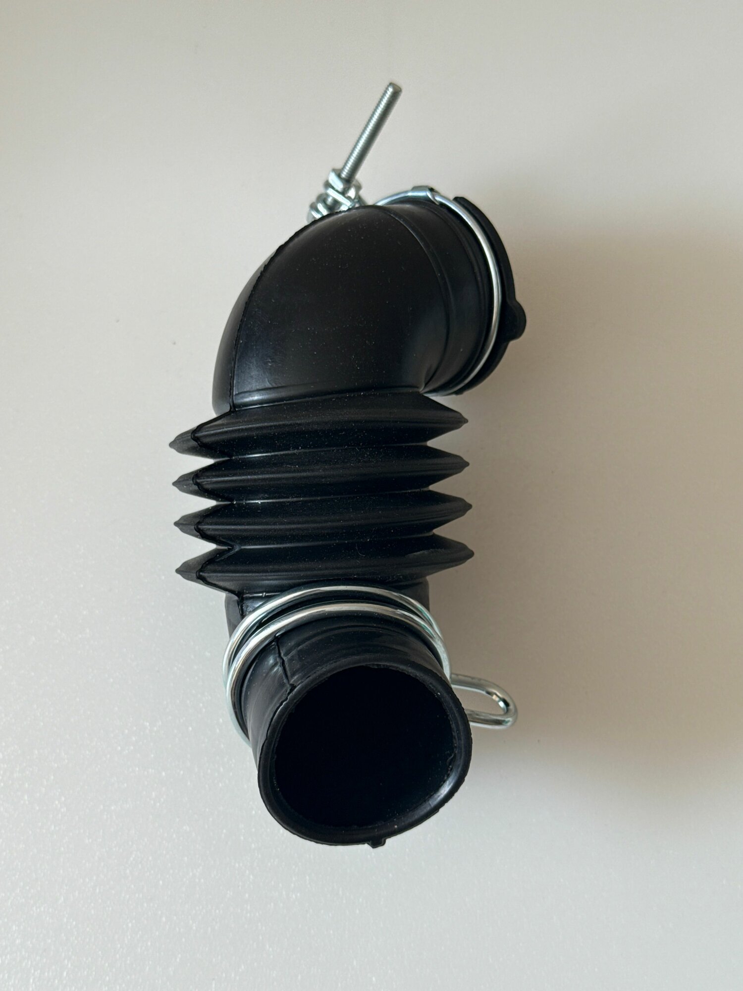 Патрубок заливной, для СМА Tuvio WFS76HW1