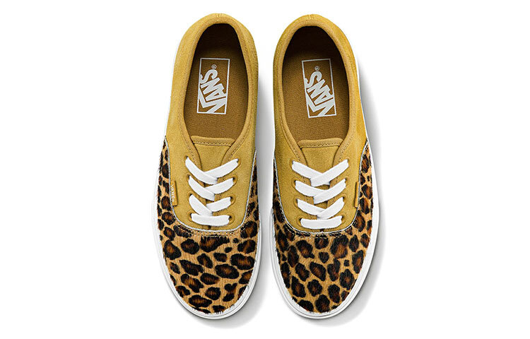 Кроссовки VANS Authentic, размер EU 41 стопа (26.5CM) — фото 1