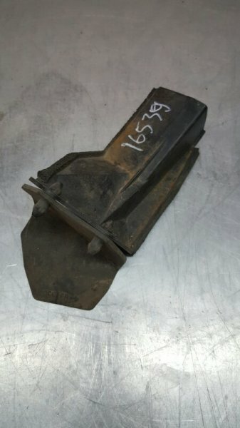 Дефлектор Honda Civic FD1 R18A 2005 (б/у)