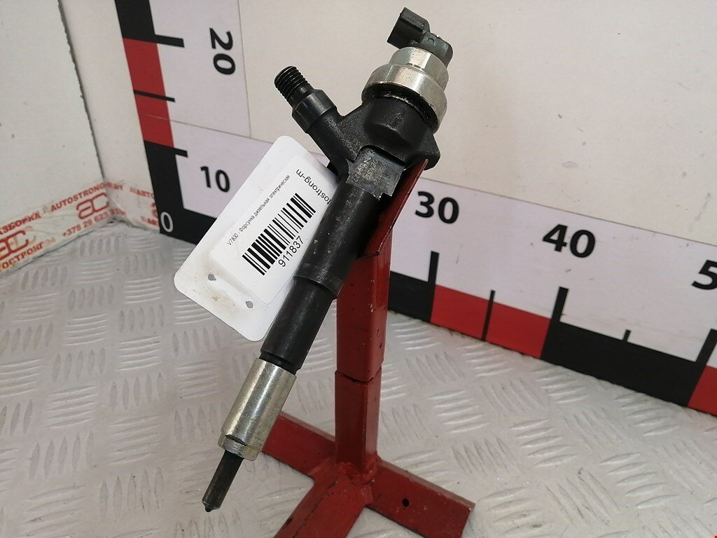 Форсунка дизельная электрическая Opel Astra J 55567729 арт. 911837
