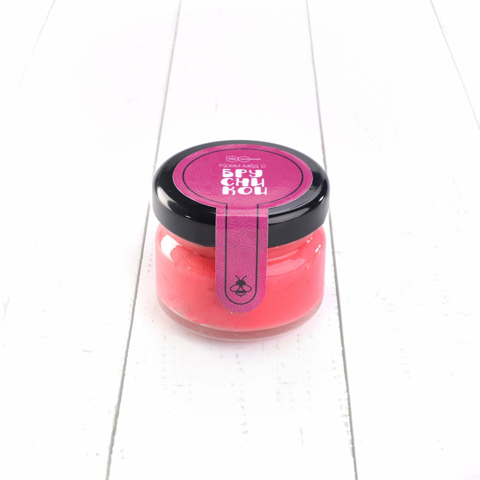 Крем-мёд с брусникой 35 гр.