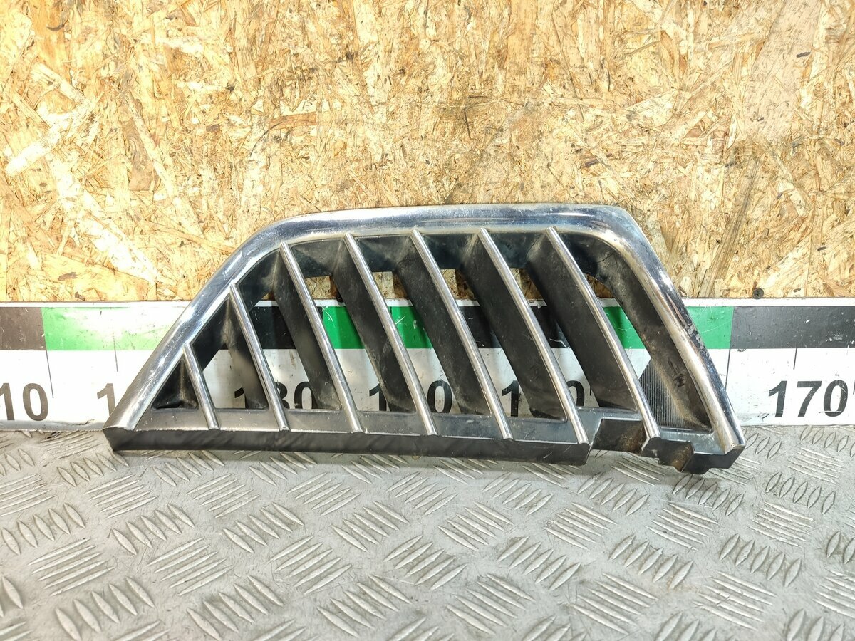 Решетка радиатора MITSUBISHI L200 K6,K7 MBG045NE