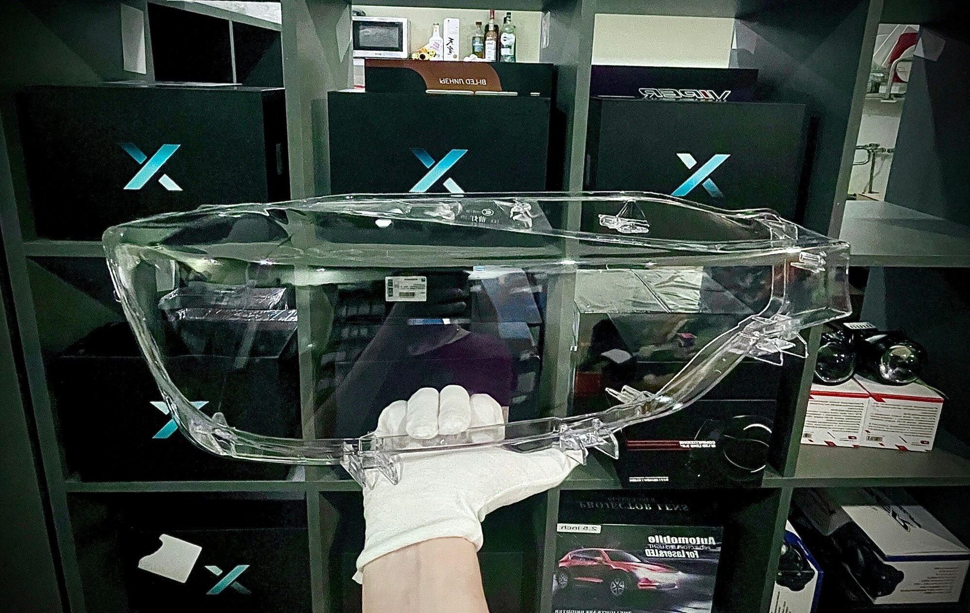 Стекло фары для BMW 3 F30 ДоРестайлинг 2011 - 2016 (правое)