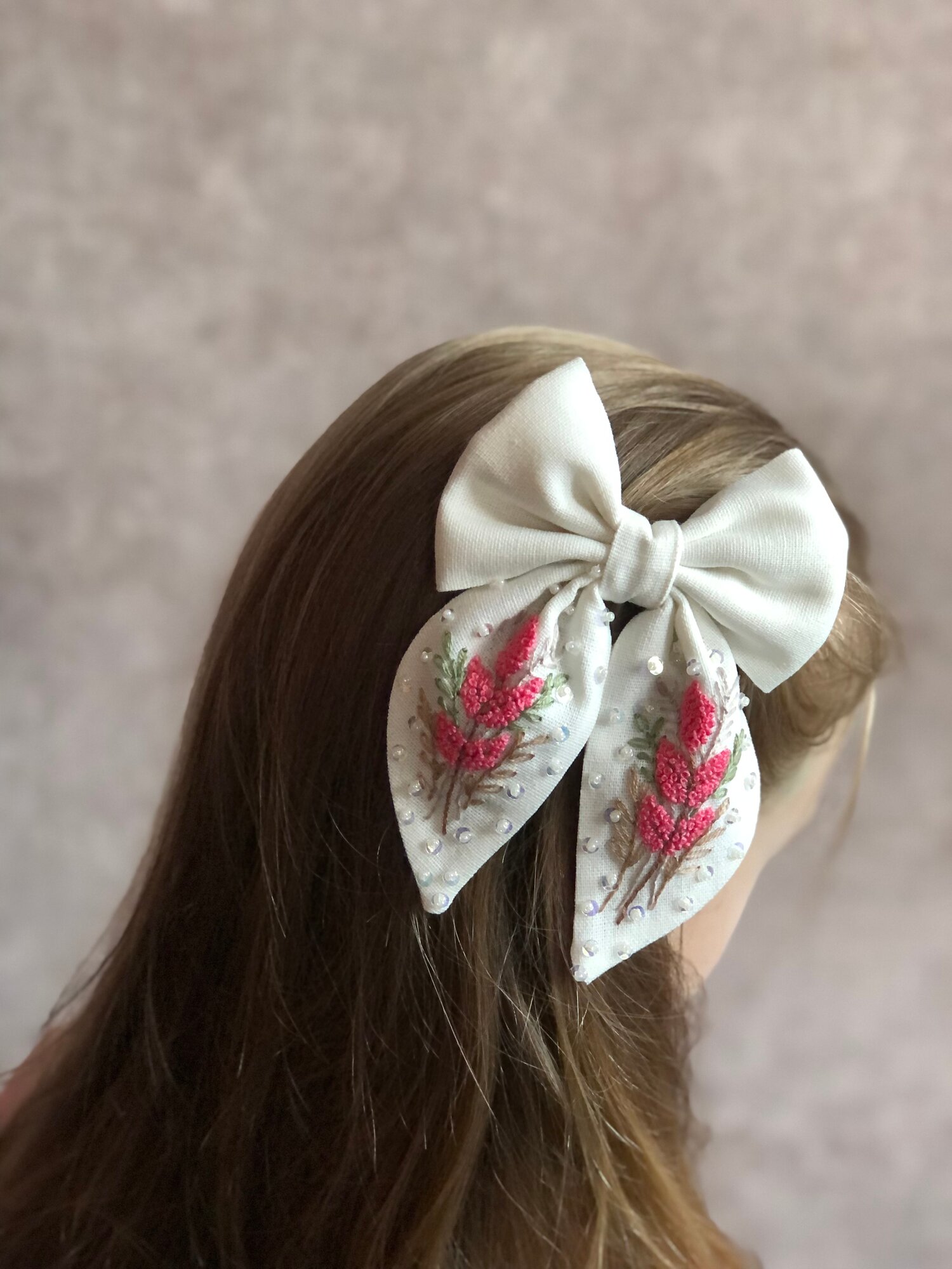 Заколка-бант