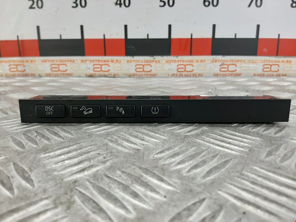 Блок кнопок BMW X3 (E83) 61319131527 арт. 757405