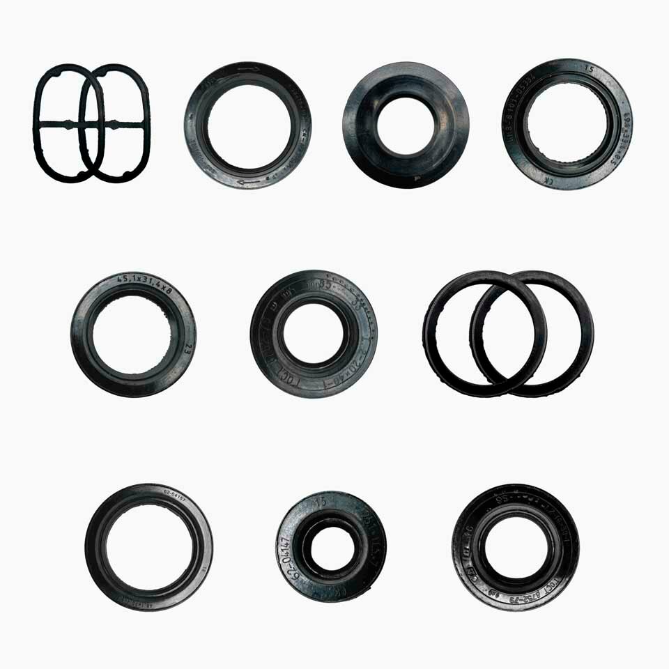 Набор сальников на мотоцикл Урал (полный)